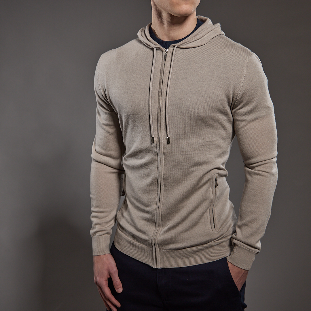 'Ravenna' Extra Fine Merino Zip Hoodie in Beige – Malenzo